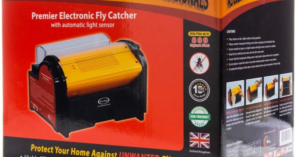 Premier Electronic Fly Catcher with automatic light sensor